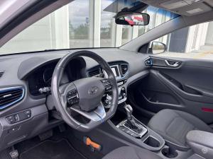Белый Хендай Ioniq 2017 в Вильнюс, объемом двигателя 1.58 л и пробегом 232 тыс. км за 8600 €, фото 14 на AUTOMOTO.COM.LV