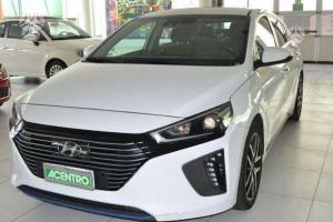 White Hyundai Ioniq 2017 in Panevezys, with an engine capacity of 1.58 L and mileage of 170 thousand km for 9800 €, photo 46 on AUTOMOTO.COM.LV