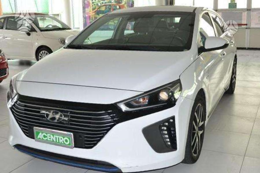 White Hyundai Ioniq 2017 in Panevezys, with an engine capacity of 1.58 L and mileage of 170 thousand km for 9800 €, photo 46 on AUTOMOTO.COM.LV