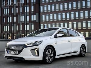 Белый Хендай Ioniq 2017 в Рига, объемом двигателя 1.60 л и пробегом 275 тыс. км за 10750 €, фото 3 на AUTOMOTO.COM.LV