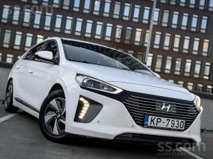 Белый Хендай Ioniq 2017 в Рига, объемом двигателя 1.60 л и пробегом 275 тыс. км за 10750 €, фото 9 на AUTOMOTO.COM.LV