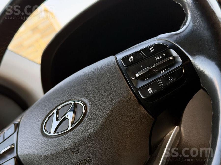 Белый Хендай Ioniq 2017 в Рига, объемом двигателя 1.60 л и пробегом 275 тыс. км за 10750 €, фото 19 на AUTOMOTO.COM.LV