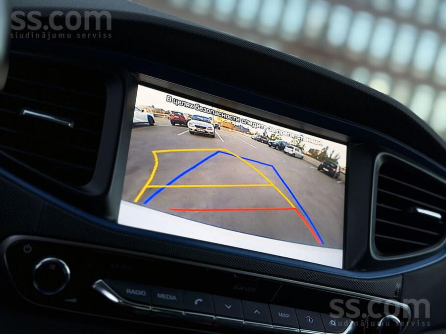 Белый Хендай Ioniq 2017 в Рига, объемом двигателя 1.60 л и пробегом 275 тыс. км за 10750 €, фото 25 на AUTOMOTO.COM.LV