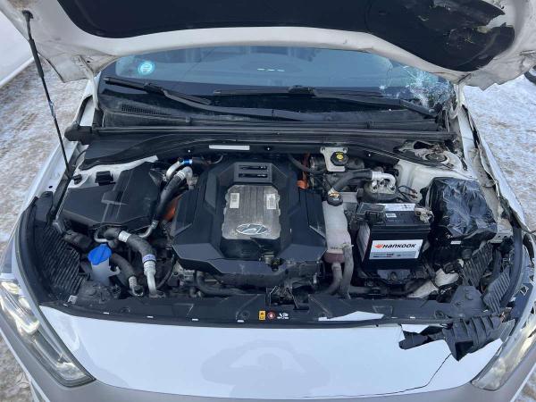 Balts Hyundai Ioniq 2018 Kauņa, ar dzinēja tilpumu 0.00 L un nobraukumu 167 tūkst. km par 5900 €, foto 10 vietnē AUTOMOTO.COM.LV