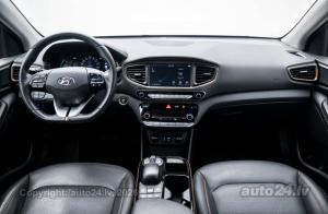 Balts Hyundai Ioniq 2018 Tallina, ar dzinēja tilpumu 0.00 L un nobraukumu 97 tūkst. km par 13499 €, foto 7 vietnē AUTOMOTO.COM.LV