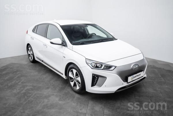 Balts Hyundai Ioniq 2018 Tallina, ar dzinēja tilpumu 0.00 L un nobraukumu 97 tūkst. km par 13499 €, foto 3 vietnē AUTOMOTO.COM.LV