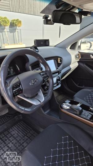 Balts Hyundai Ioniq 2018 Šauļi, ar dzinēja tilpumu 0.00 L un nobraukumu 78 tūkst. km par 11100 €, foto 8 vietnē AUTOMOTO.COM.LV