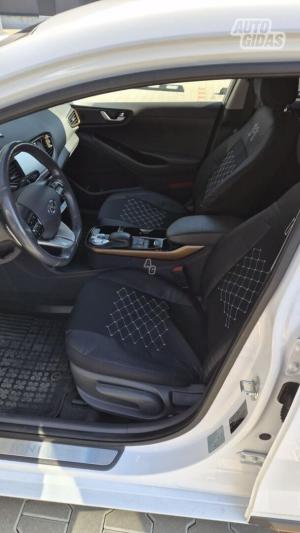 Balts Hyundai Ioniq 2018 Šauļi, ar dzinēja tilpumu 0.00 L un nobraukumu 78 tūkst. km par 11100 €, foto 13 vietnē AUTOMOTO.COM.LV