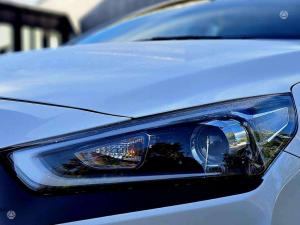White Hyundai Ioniq 2018 in Taurage, with an engine capacity of 1.58 L and mileage of 177 thousand km for 8900 €, photo 12 on AUTOMOTO.COM.LV