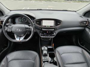 Balts Hyundai Ioniq 2018 Rīga, ar dzinēja tilpumu 0.00 L un nobraukumu 170 tūkst. km par 10000 €, foto 12 vietnē AUTOMOTO.COM.LV