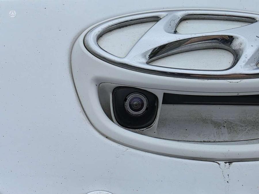 Balts Hyundai Ioniq 2018 Rīga, ar dzinēja tilpumu 0.00 L un nobraukumu 170 tūkst. km par 10000 €, foto 14 vietnē AUTOMOTO.COM.LV