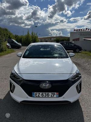 Белый Хендай Ioniq 2018 в Паневежис, объемом двигателя 0.00 л и пробегом 224 тыс. км за 8200 €, фото 3 на AUTOMOTO.COM.LV