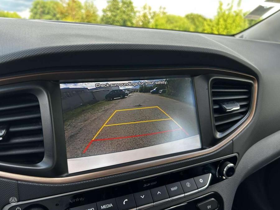 Белый Хендай Ioniq 2018 в Паневежис, объемом двигателя 0.00 л и пробегом 224 тыс. км за 8200 €, фото 18 на AUTOMOTO.COM.LV