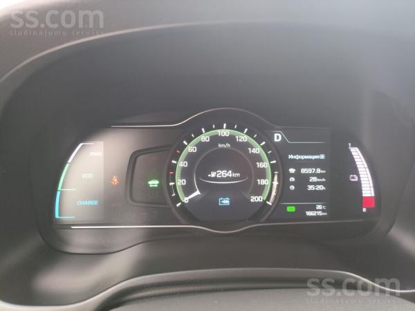 White Hyundai Ioniq 2018 in Jelgava, with an engine capacity of 0.00 L and mileage of 166 thousand km for 10900 €, photo 7 on AUTOMOTO.COM.LV