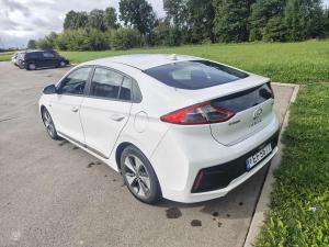Белый Хендай Ioniq 2018 в Клайпеда, объемом двигателя 0.00 л и пробегом 162 тыс. км за 9250 €, фото 5 на AUTOMOTO.COM.LV
