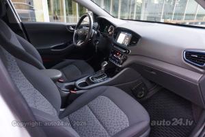 Balts Hyundai Ioniq 2018 Tallina, ar dzinēja tilpumu 1.60 L un nobraukumu 111 tūkst. km par 11990 €, foto 8 vietnē AUTOMOTO.COM.LV