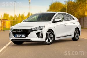 Balts Hyundai Ioniq 2019 Jelgava, ar dzinēja tilpumu 0.00 L un nobraukumu 0 tūkst. km par 34990 €, foto 4 vietnē AUTOMOTO.COM.LV