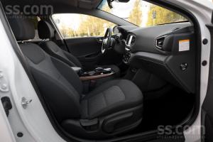 Balts Hyundai Ioniq 2019 Jelgava, ar dzinēja tilpumu 0.00 L un nobraukumu 0 tūkst. km par 34990 €, foto 8 vietnē AUTOMOTO.COM.LV