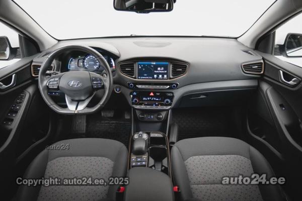 White Hyundai Ioniq 2019 in Tartu, with an engine capacity of 0.00 L and mileage of 89 thousand km for 14590 €, photo 11 on AUTOMOTO.COM.LV