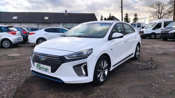 White Hyundai Ioniq 2019 in Klaipeda, with an engine capacity of 1.60 L and mileage of 164 thousand km for 12690 €, photo 1 on AUTOMOTO.COM.LV
