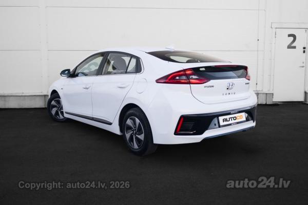 Balts Hyundai Ioniq 2019 Tallina, ar dzinēja tilpumu 1.60 L un nobraukumu 230 tūkst. km par 10999 €, foto 6 vietnē AUTOMOTO.COM.LV