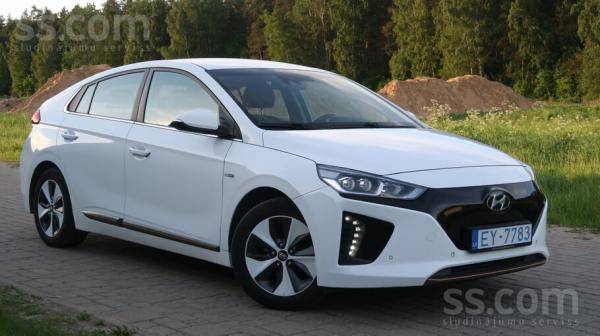 Белый Хендай Ioniq 2019 в Рига, объемом двигателя 1.60 л и пробегом 117 тыс. км за 11150 €, фото 3 на AUTOMOTO.COM.LV