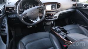 Balts Hyundai Ioniq 2019 Rīga, ar dzinēja tilpumu 1.60 L un nobraukumu 117 tūkst. km par 11150 €, foto 12 vietnē AUTOMOTO.COM.LV