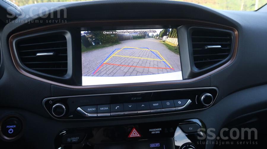 Balts Hyundai Ioniq 2019 Rīga, ar dzinēja tilpumu 1.60 L un nobraukumu 117 tūkst. km par 11150 €, foto 17 vietnē AUTOMOTO.COM.LV