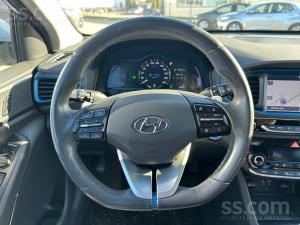 Balts Hyundai Ioniq 2019 Liepāja, ar dzinēja tilpumu 1.60 L un nobraukumu 217 tūkst. km par 10900 €, foto 12 vietnē AUTOMOTO.COM.LV