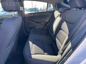Balts Hyundai Ioniq 2019 Liepāja, ar dzinēja tilpumu 1.60 L un nobraukumu 217 tūkst. km par 10900 €, foto 22 vietnē AUTOMOTO.COM.LV