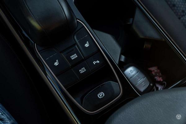 Белый Хендай Ioniq 2019 в Вильнюс, объемом двигателя 0.00 л и пробегом 108 тыс. км за 10999 €, фото 8 на AUTOMOTO.COM.LV