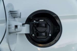 Balts Hyundai Ioniq 2019 Viļņa, ar dzinēja tilpumu 0.00 L un nobraukumu 108 tūkst. km par 10999 €, foto 21 vietnē AUTOMOTO.COM.LV