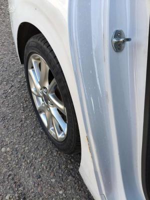White Hyundai Ioniq 2019 in Kaunas, with an engine capacity of 0.00 L and mileage of 135 thousand km for 9800 €, photo 12 on AUTOMOTO.COM.LV