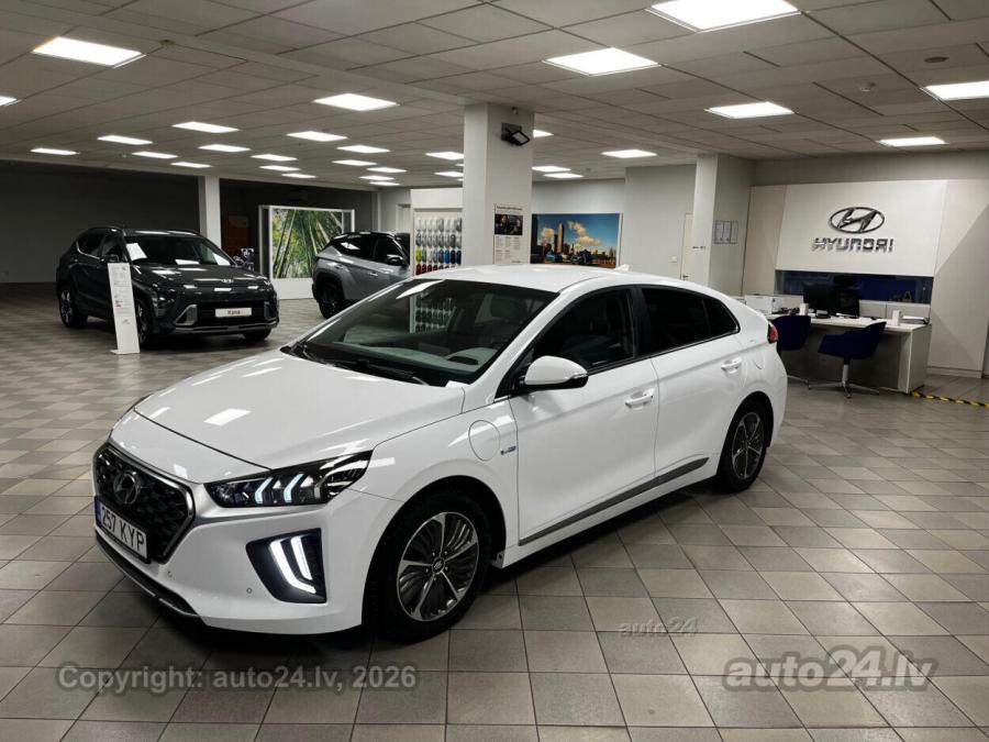 Balts Hyundai Ioniq 2020 Kuresāre, ar dzinēja tilpumu 1.60 L un nobraukumu 90 tūkst. km par 15900 €, foto 1 vietnē AUTOMOTO.COM.LV