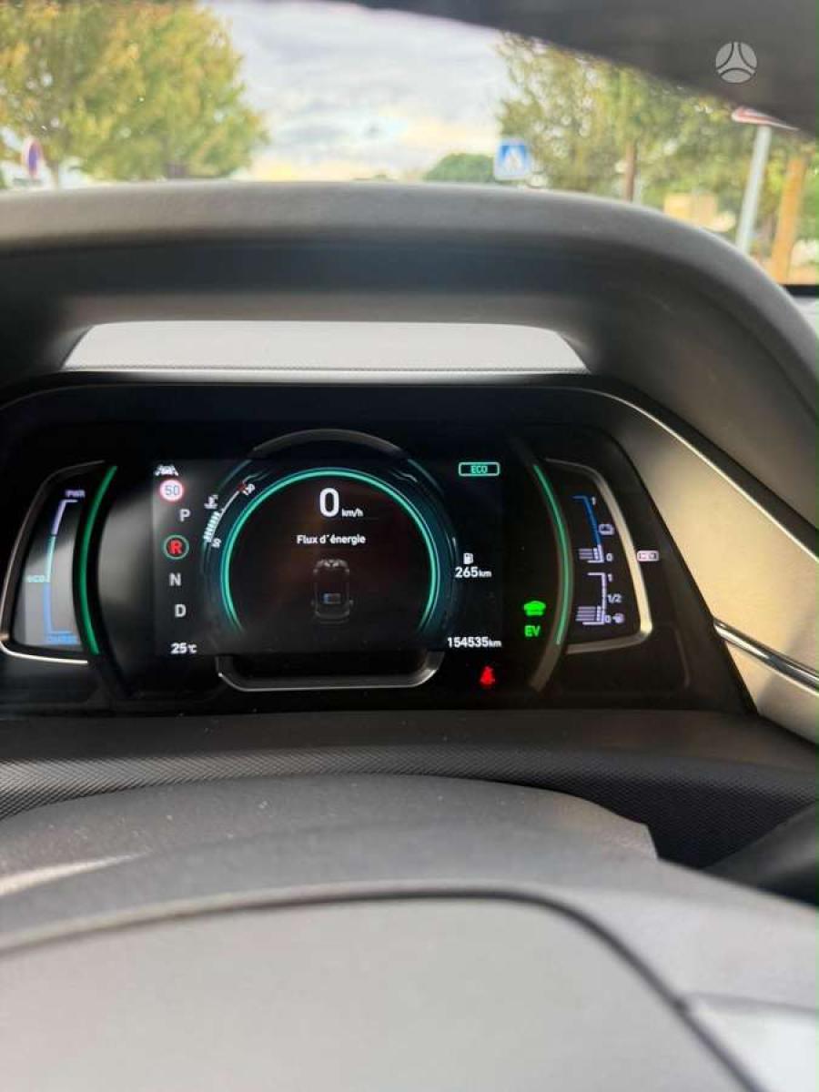 Balts Hyundai Ioniq 2020 Viļņa, ar dzinēja tilpumu 1.58 L un nobraukumu 150 tūkst. km par 15500 €, foto 6 vietnē AUTOMOTO.COM.LV