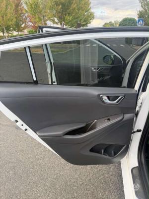 Balts Hyundai Ioniq 2020 Viļņa, ar dzinēja tilpumu 1.58 L un nobraukumu 150 tūkst. km par 15500 €, foto 10 vietnē AUTOMOTO.COM.LV