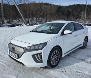 Balts Hyundai Ioniq 2021 Viļņa, ar dzinēja tilpumu 0.00 L un nobraukumu 56 tūkst. km par 14800 €, foto  vietnē AUTOMOTO.COM.LV