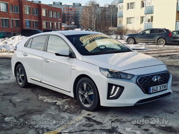 White Hyundai Ioniq 2021 in Tallinn, with an engine capacity of 1.60 L and mileage of 77 thousand km for 13500 €, photo 1 on AUTOMOTO.COM.LV