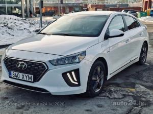Белый Хендай Ioniq 2021 в Таллин, объемом двигателя 1.60 л и пробегом 77 тыс. км за 13500 €, фото 5 на AUTOMOTO.COM.LV