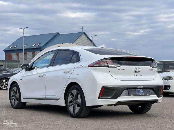 Белый Хендай Ioniq 2021 в Мариямполе, объемом двигателя 1.60 л и пробегом 50 тыс. км за 14850 €, фото 8 на AUTOMOTO.COM.LV