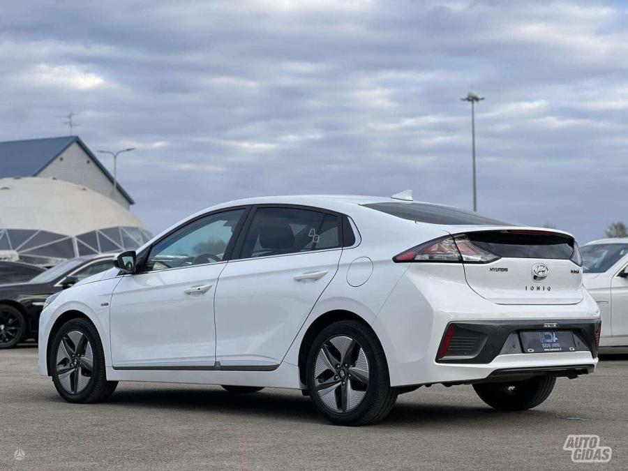 Белый Хендай Ioniq 2021 в Мариямполе, объемом двигателя 1.60 л и пробегом 50 тыс. км за 14850 €, фото 12 на AUTOMOTO.COM.LV
