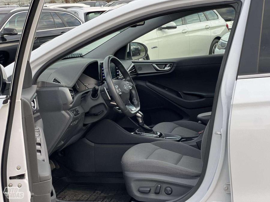 Белый Хендай Ioniq 2021 в Мариямполе, объемом двигателя 1.60 л и пробегом 50 тыс. км за 14850 €, фото 18 на AUTOMOTO.COM.LV
