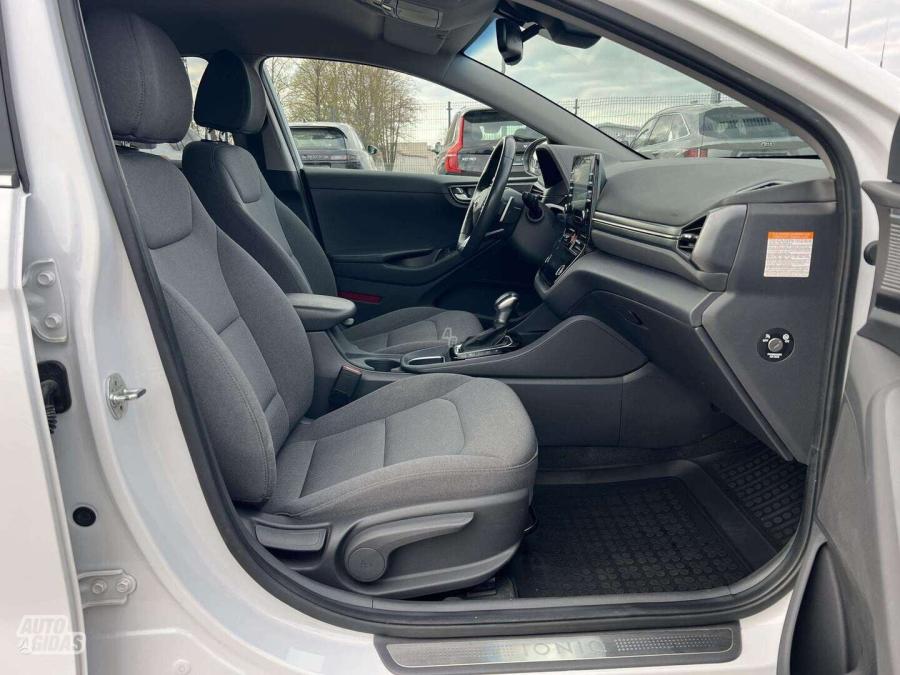 Белый Хендай Ioniq 2021 в Мариямполе, объемом двигателя 1.60 л и пробегом 50 тыс. км за 14850 €, фото 22 на AUTOMOTO.COM.LV