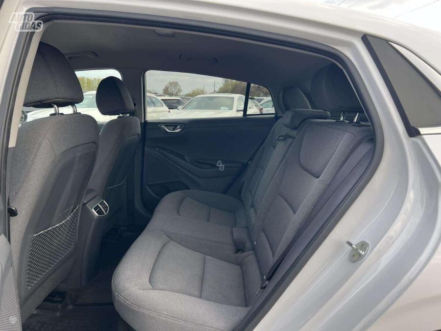 Белый Хендай Ioniq 2021 в Мариямполе, объемом двигателя 1.60 л и пробегом 50 тыс. км за 14850 €, фото 24 на AUTOMOTO.COM.LV