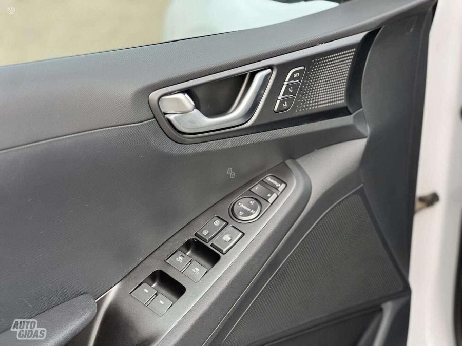 Белый Хендай Ioniq 2021 в Мариямполе, объемом двигателя 1.60 л и пробегом 50 тыс. км за 14850 €, фото 32 на AUTOMOTO.COM.LV