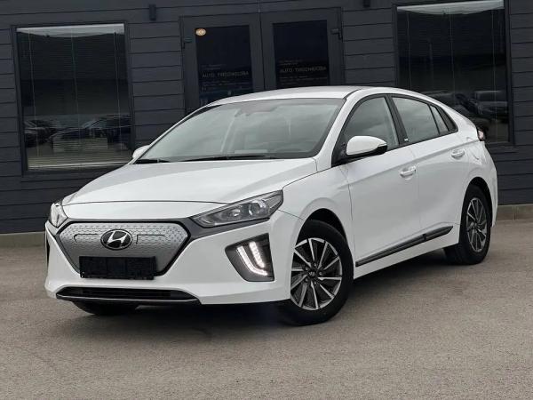 Balts Hyundai Ioniq 2021 Jelgava, ar dzinēja tilpumu 0.10 L un nobraukumu 47 tūkst. km par 16955 €, foto 3 vietnē AUTOMOTO.COM.LV