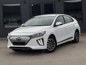 White Hyundai Ioniq 2021 in Jelgava, with an engine capacity of 0.10 L and mileage of 47 thousand km for 16955 €, photo 4 on AUTOMOTO.COM.LV