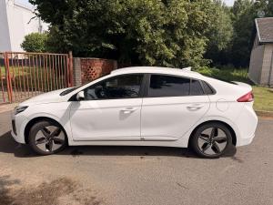 Balts Hyundai Ioniq 2021 Tauragė, ar dzinēja tilpumu 1.58 L un nobraukumu 332 tūkst. km par 9750 €, foto 8 vietnē AUTOMOTO.COM.LV