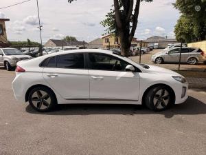 Balts Hyundai Ioniq 2021 Tauragė, ar dzinēja tilpumu 1.58 L un nobraukumu 332 tūkst. km par 9750 €, foto 9 vietnē AUTOMOTO.COM.LV