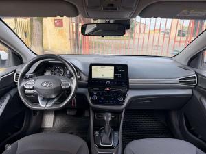 Balts Hyundai Ioniq 2021 Tauragė, ar dzinēja tilpumu 1.58 L un nobraukumu 332 tūkst. km par 9750 €, foto 12 vietnē AUTOMOTO.COM.LV